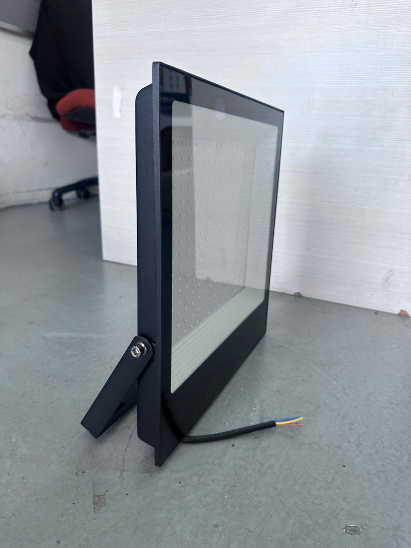 MLS 200W LED Flood Light (6500K Day Light) | Model : LED-FLPION200W